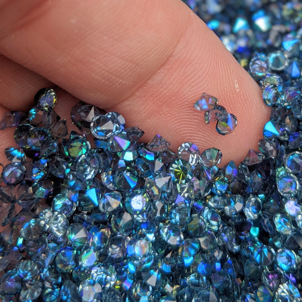 Midnight Blue AB Pointed Back Gems – The Shaker Maker